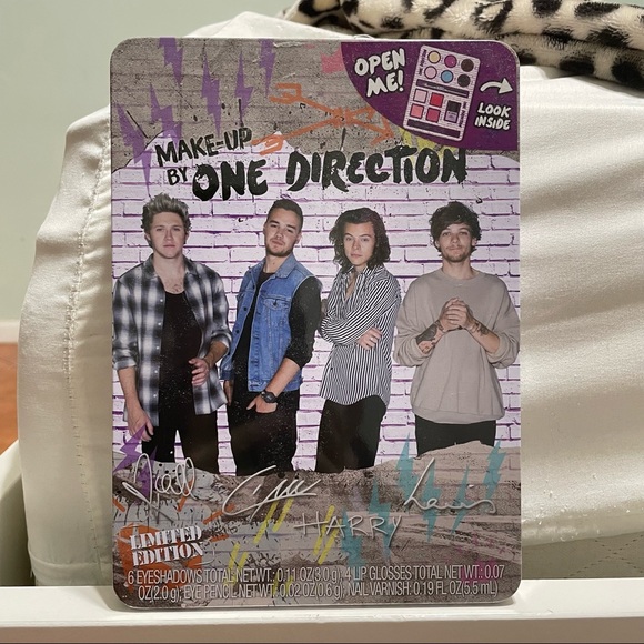 1D | Makeup | One Direction Makeup Pallet Limited Edition | Poshmark